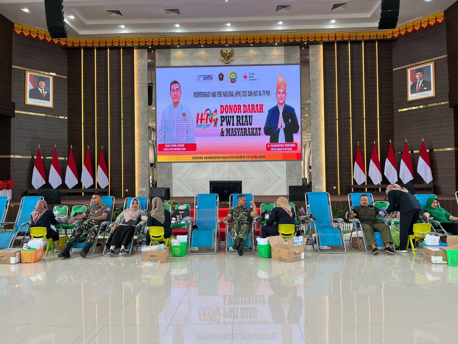 Gandeng Korem 031/Wirabima Donor Darah, PWI Riau Mulai Gesa Kegiatan ...