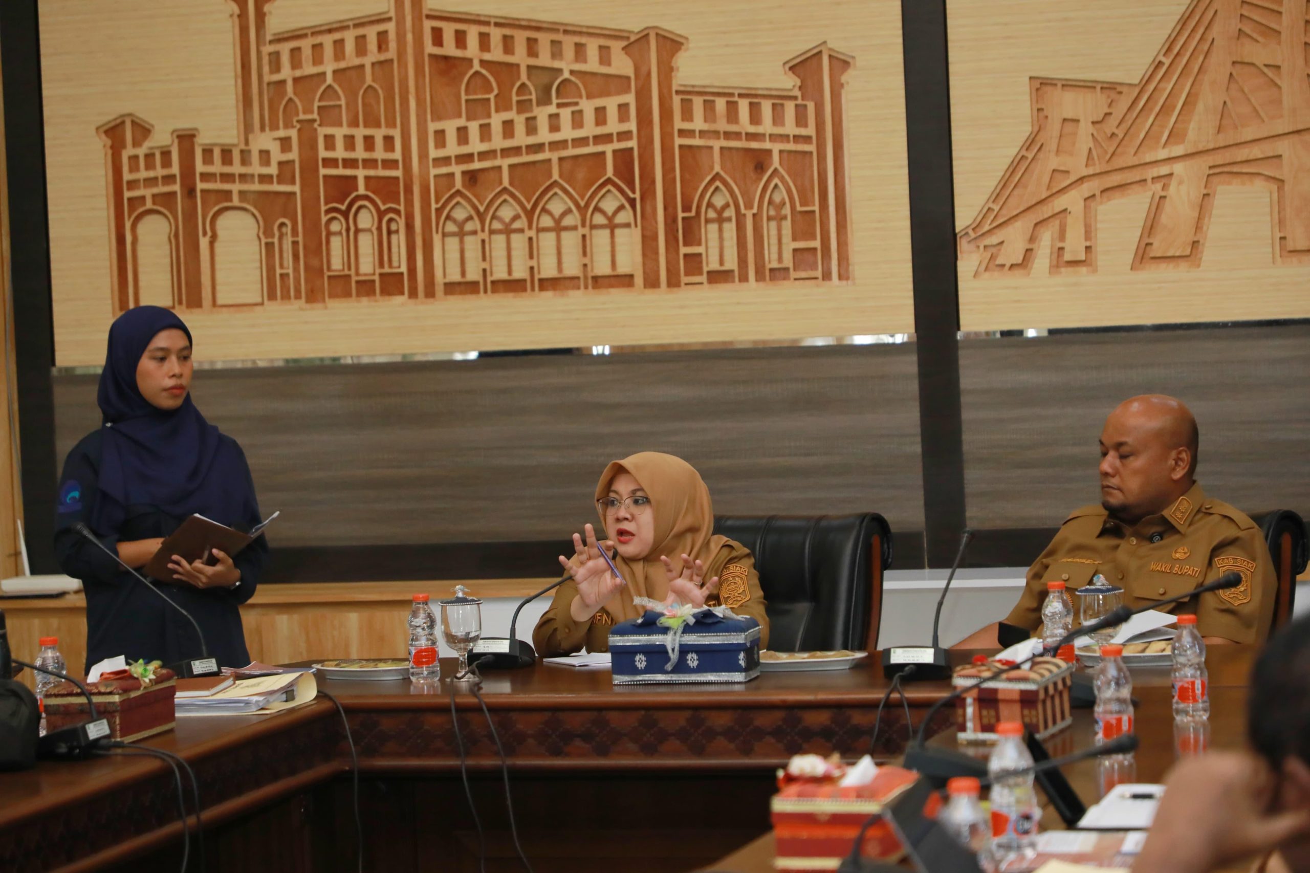 Optimalkan Siak Siaga 112, Bupati Siak Afni Minta Setiap OPD Siapkan ...
