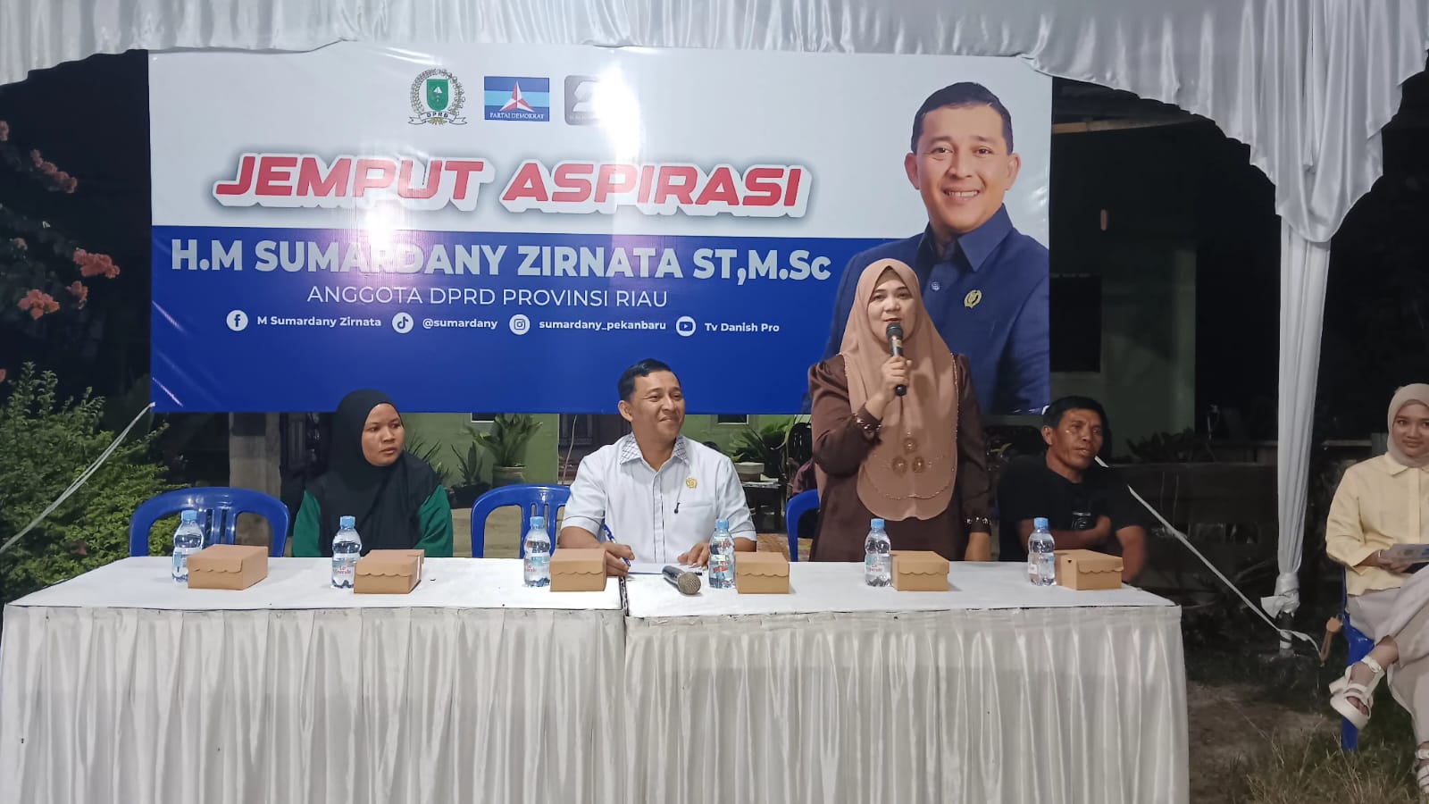 Reses Sumardany di Kelurahan Lembah Sari Rumbai Timur Membludak ...